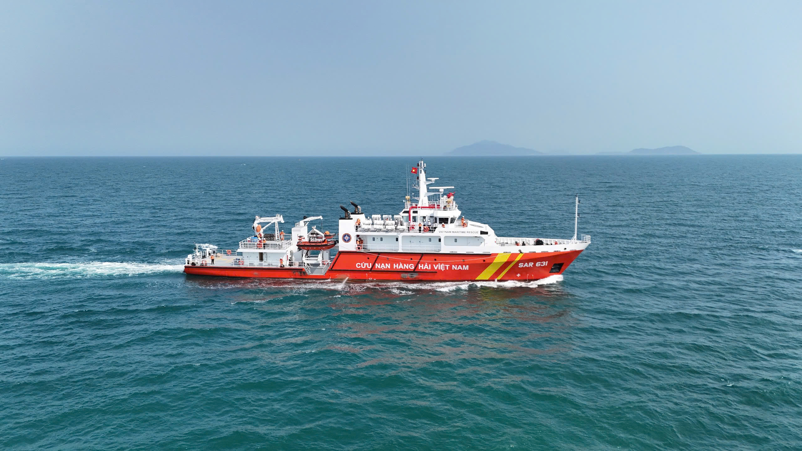 Huấn luyện tìm kiếm cứu nạn trên biển: Nâng cao khả năng ứng phó của ...